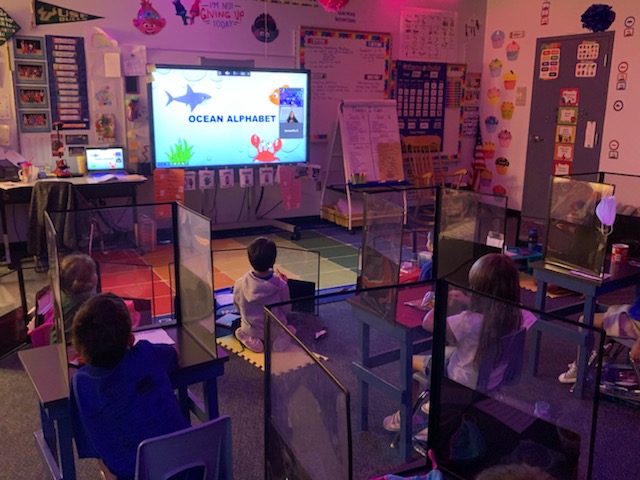 Virtually teaching marine life to ELEMENTARY students – Ram Nation ...